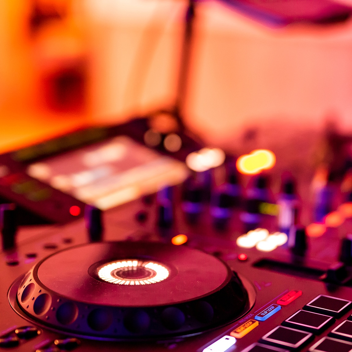 VŠKK - Vysoká škola kreativní komunikace